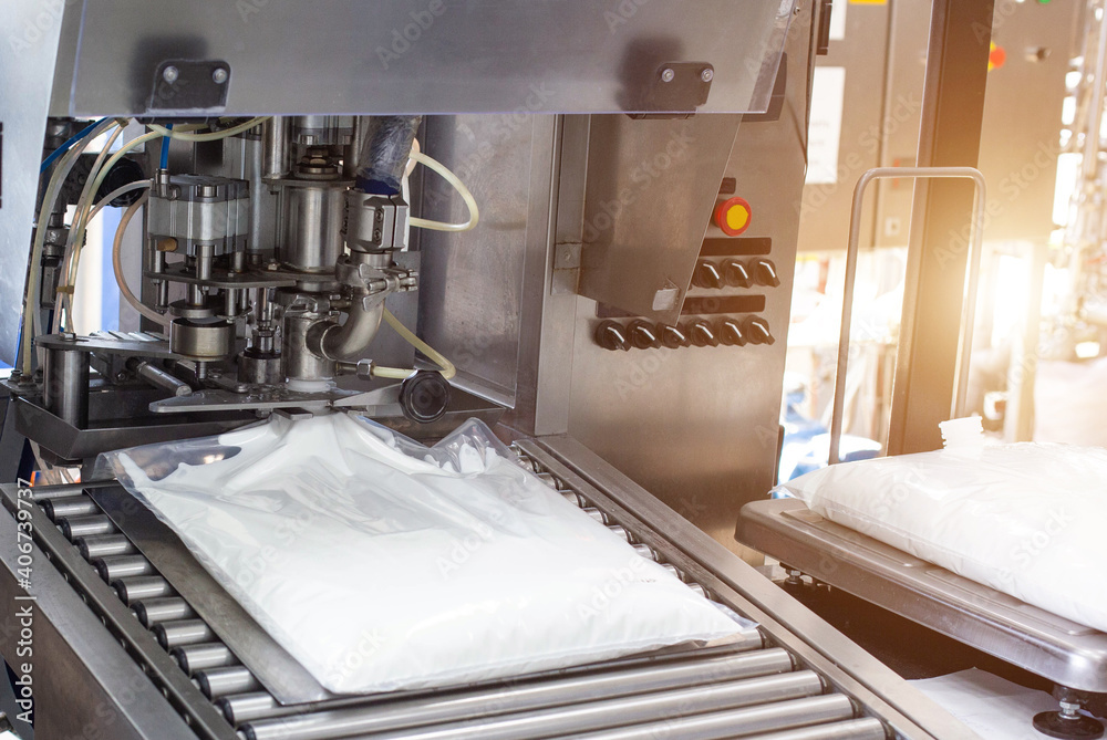 Production and manufacture of milk cream from cow's milk. Automatic ...