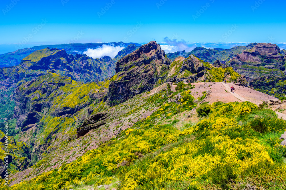 Beautiful view from Mountain "Pico do Arieiro" - hiking trail to Pico ...