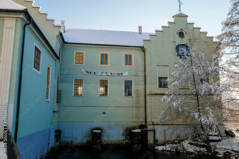 Foto de Old Krizik Hydroelectric Power Plant and Museum, waterfront ...
