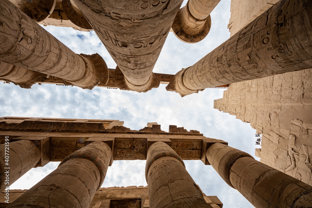 Karnak Temple Complex in Luxor Egypt. Central columns of the Hypostyle ...