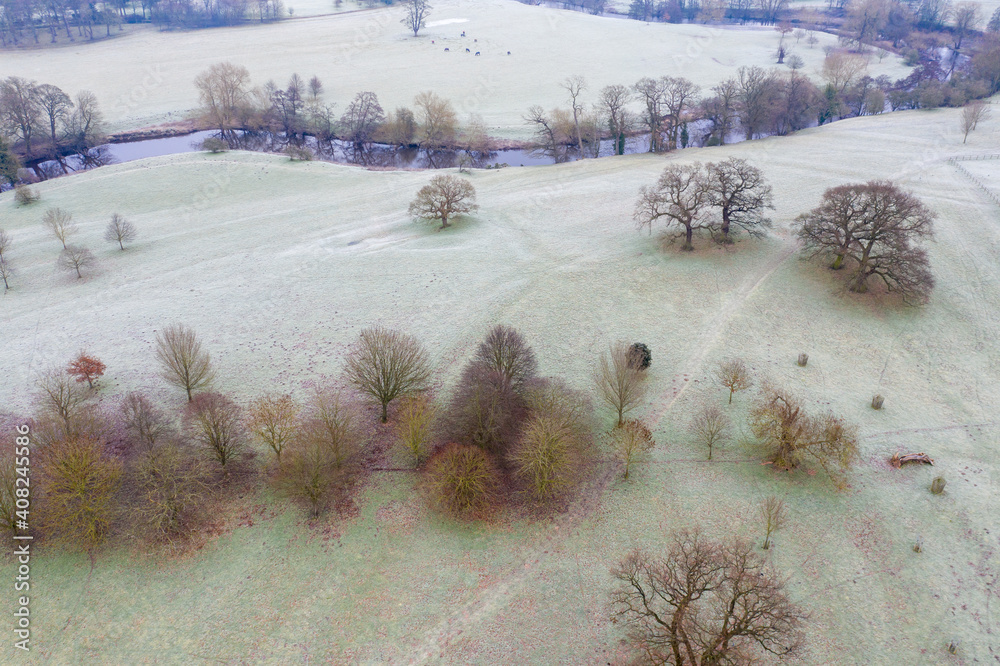 Foto de Aerial photo of the British country side taken on a cold ...