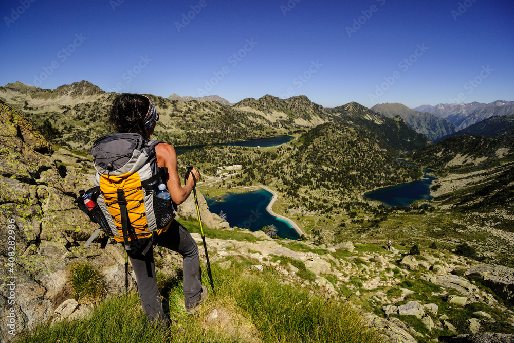 Ascenso al pico Néouvielle, 3091 metros, Parque Natural de Neouvielle ...