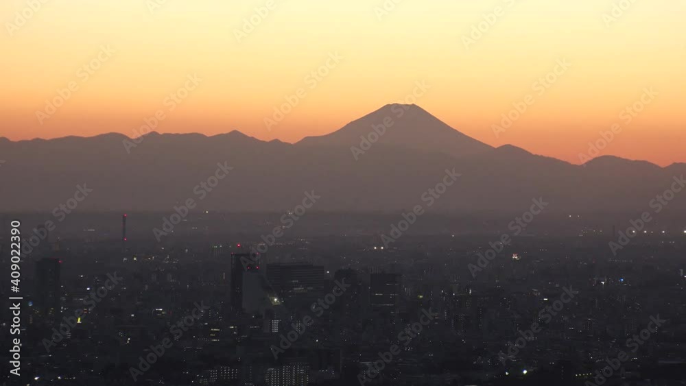 TOKYO, JAPAN : Aerial high angle sunrise CITYSCAPE of TOKYO and MOUNT ...