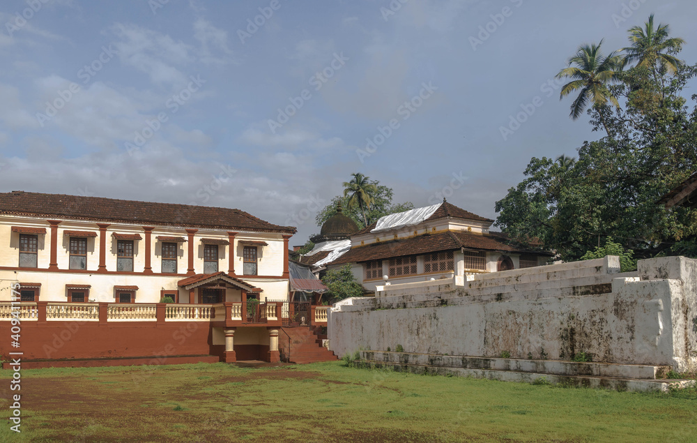 Foto de Sri Pandurang Mandir Temple, located in Vithalwadi, Sankuelim ...