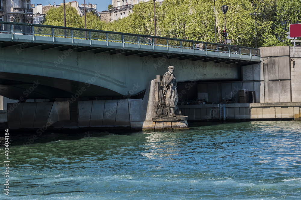 Zouave statue (1850) - most famous feature of Pont de Alma. The Zouave ...
