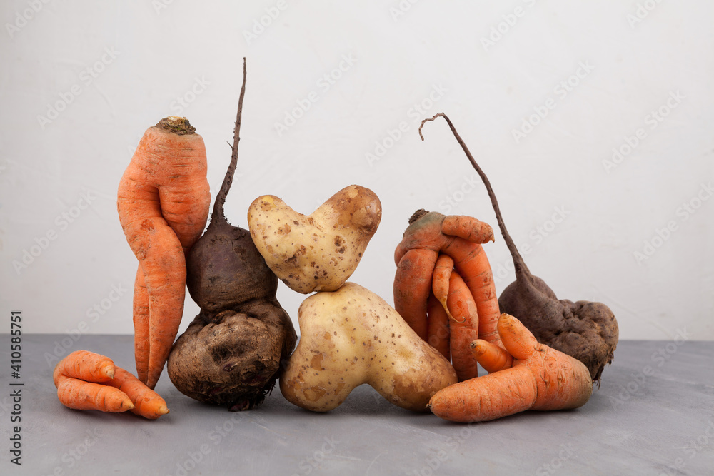 Ugly vegetables, side view, close-up. Concept - Food organic waste ...