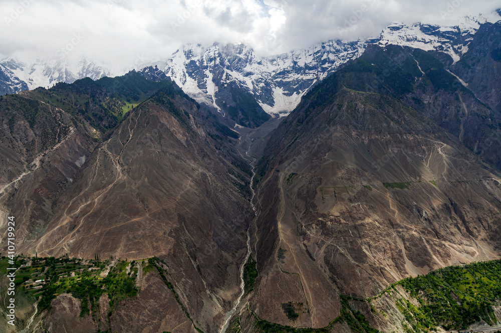 landscape photography of beautiful valleys in Karakorum range of gilgit ...