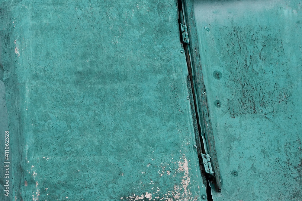 green metal texture from old shabby iron wall in rust with a seam Stock ...