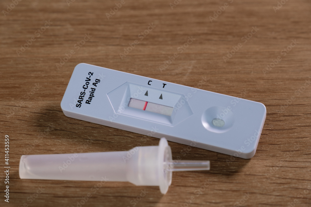 Corona Schnelltest / COVID-19 (2019-nCoV - coronavirus / SARS-CoV-2 ...