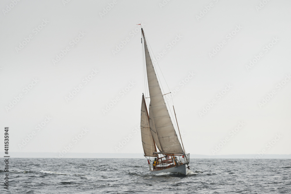 Stockfoto Old expensive vintage two-masted sailboat (yawl) close-up ...