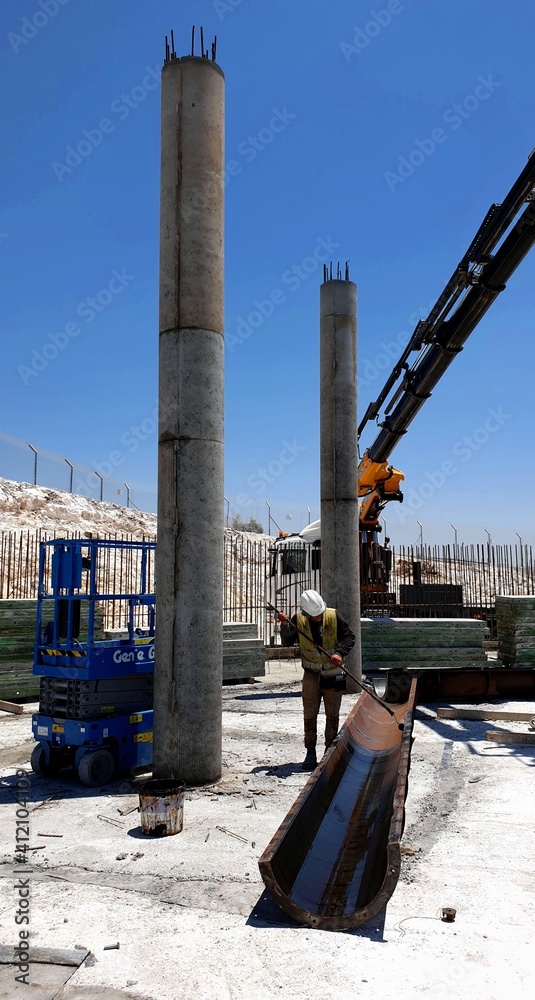 preparation of metal formwork before installation, concreting of ...