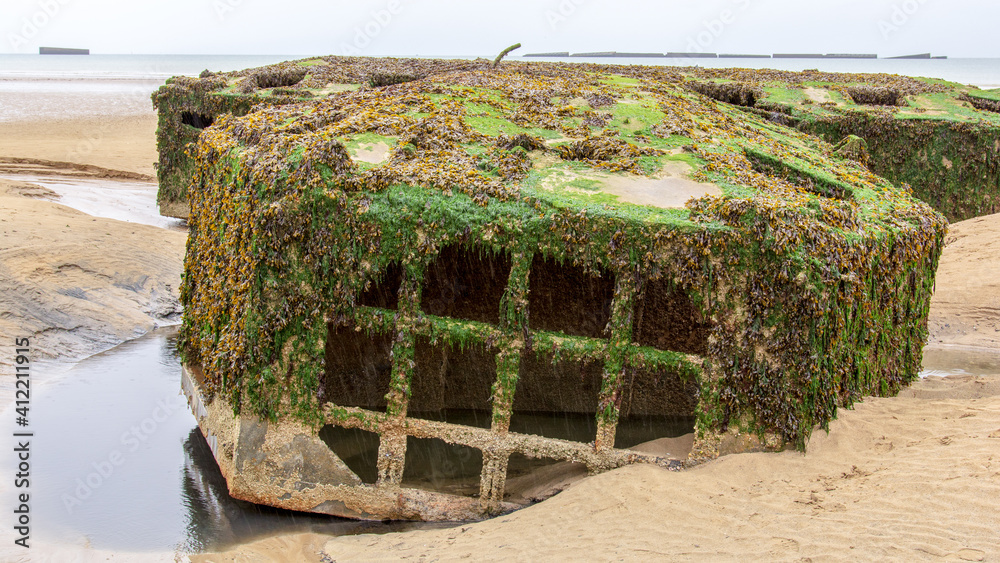 Closeup of relics on sands leftover from WW2 on Normandy beach Stock ...