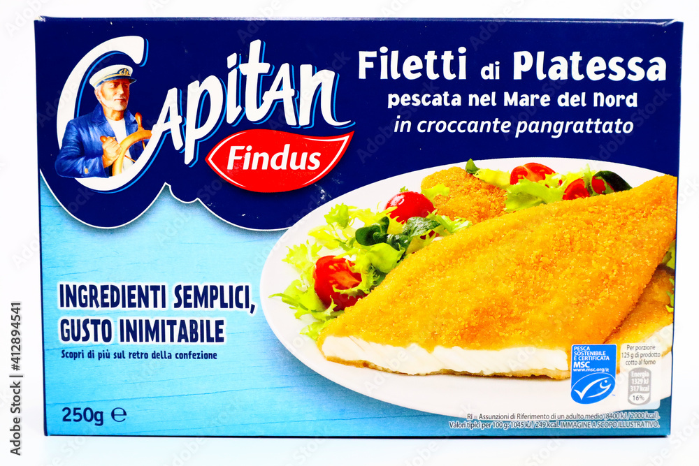 Foto de Italy – February 11, 2021: Captain FINDUS Plaice fillets in ...