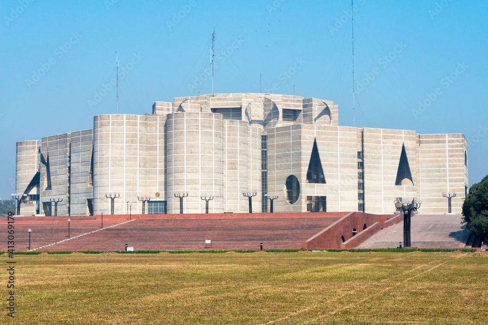 Jatiya Sangsad Bhaban (National Parliament House) designed by Louis ...