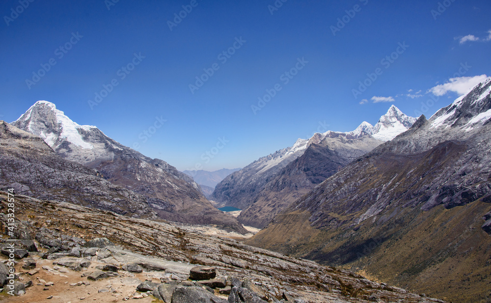 Beautiful sceneries along the Santa Cruz trek, Cordillera Blanca ...