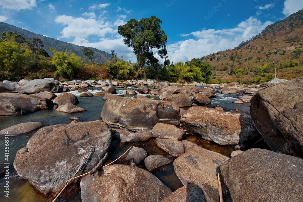 East India, Arunachal Pradesh, Singen river (right tributary of the ...