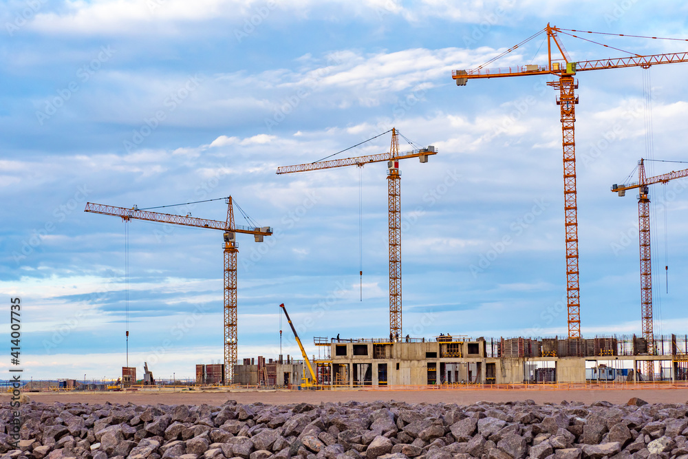 Stockfoto Construction of houses on alluvial areas. Several houses ...