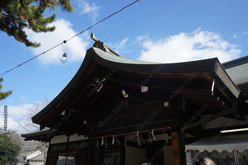Pavilion or main Hall of Sumiyoshi jinja (Sumiyoshi-Taisha) in Osaka ...