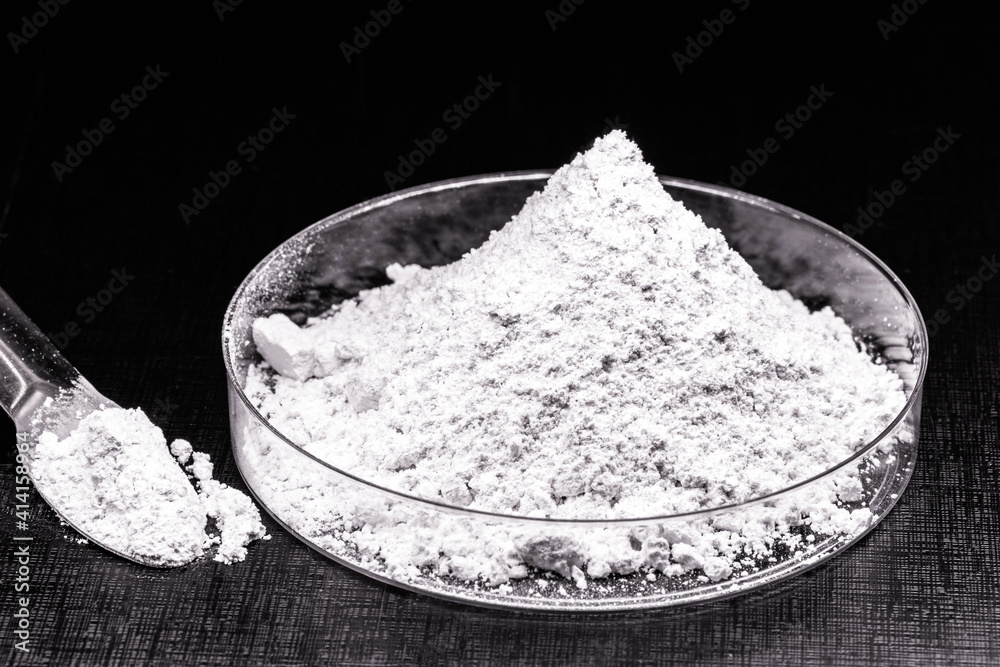 Foto de silicon dioxide, also known as silica, is silicon oxide. Anti ...