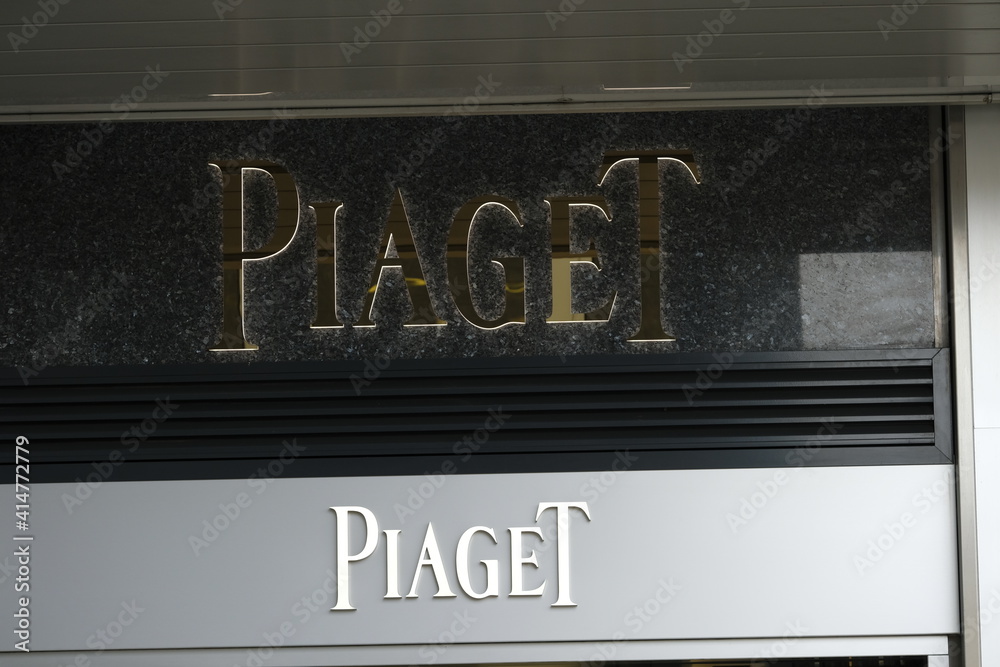 Geneva, Switzerland, february 16, 2021 : Logo and sign of Piaget store ...