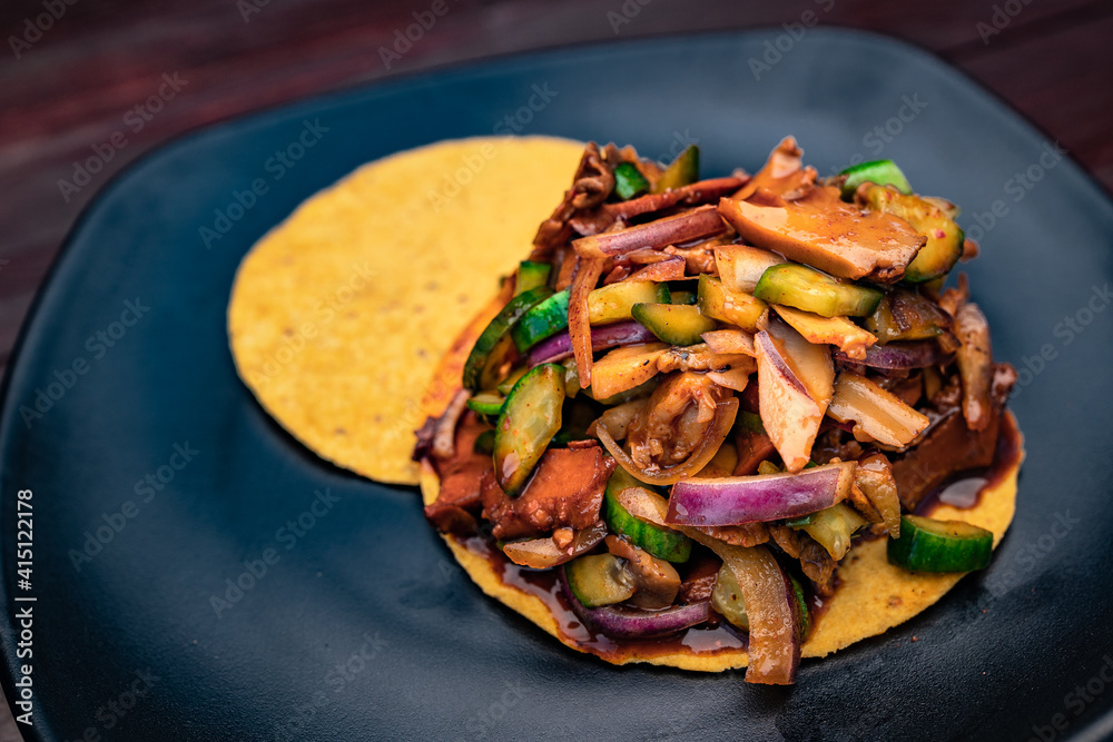 tostadas de mariscos ceviche camaron pulpo frutos del mar comida ...