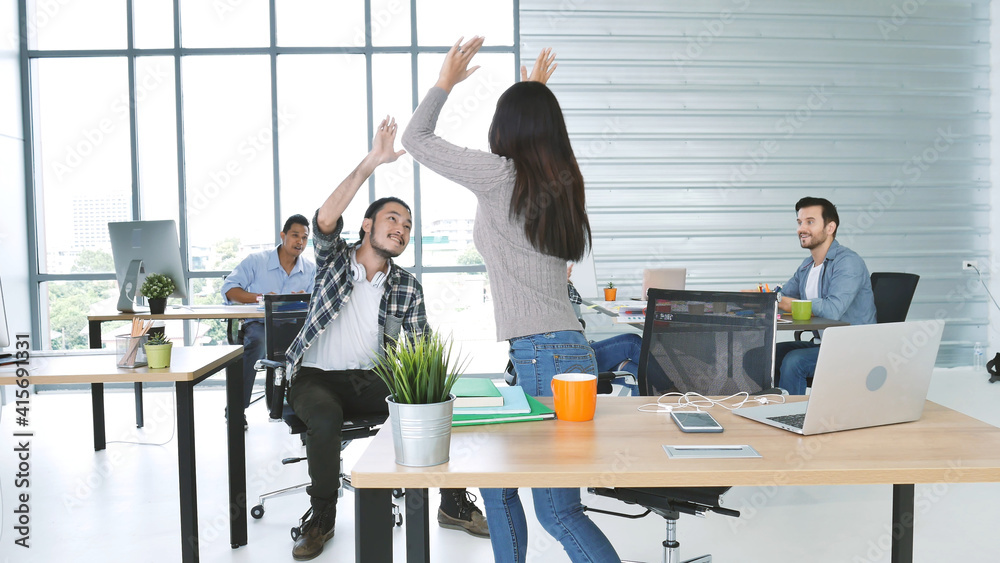 Office teamwork celebration working happiness Happy business people ...