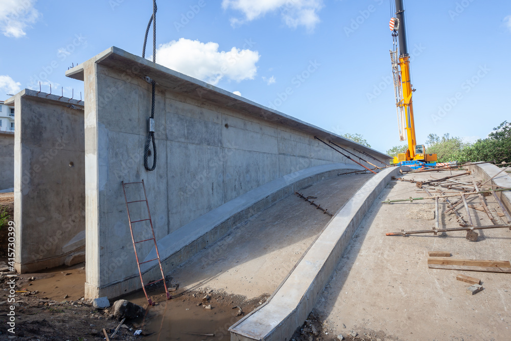Industrial Construction Large Concrete On Site Molding for Bridge ...
