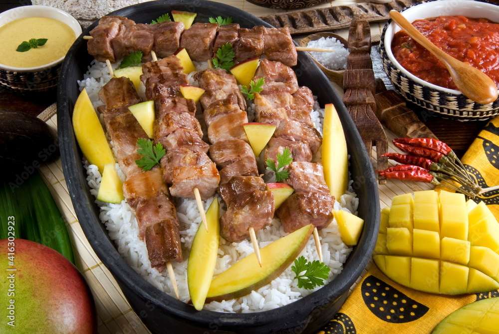 Madagascan food, mosakiki, zebu skewers with mango and rice, Madagascar ...