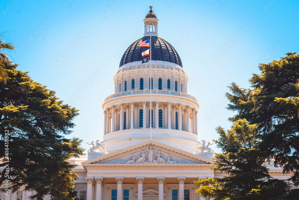 capitol building state Stock Photo | Adobe Stock