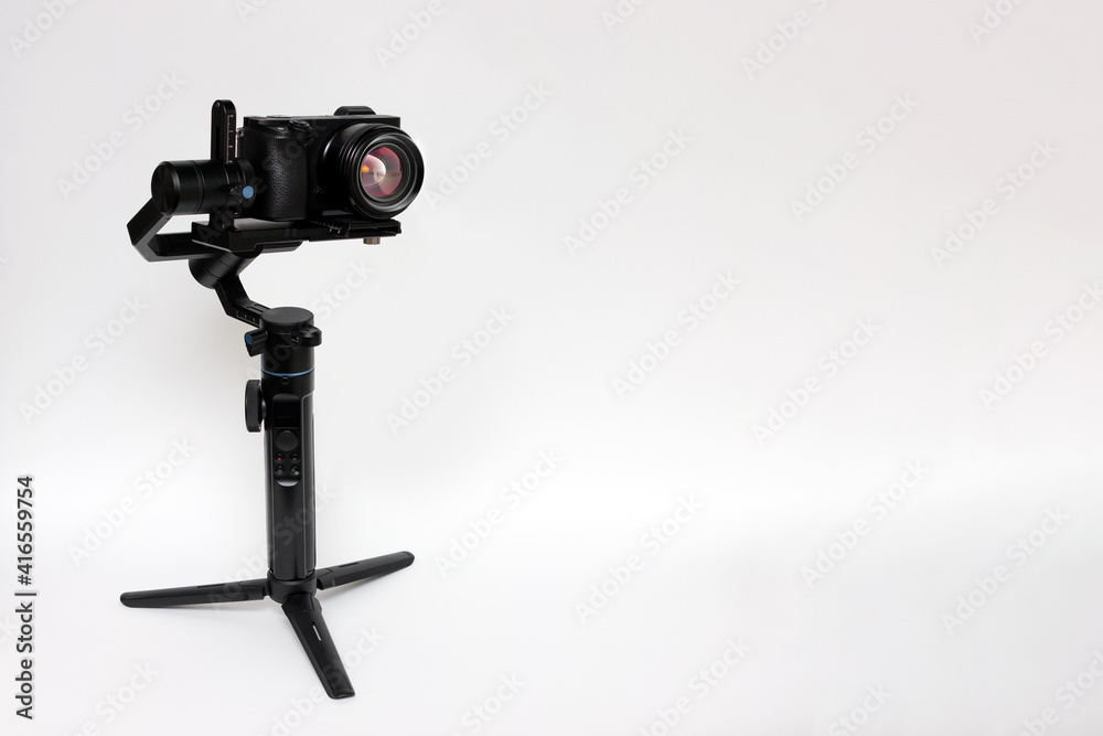 3-axis gimbals Stabilization System with Mirrorless Camera. white ...