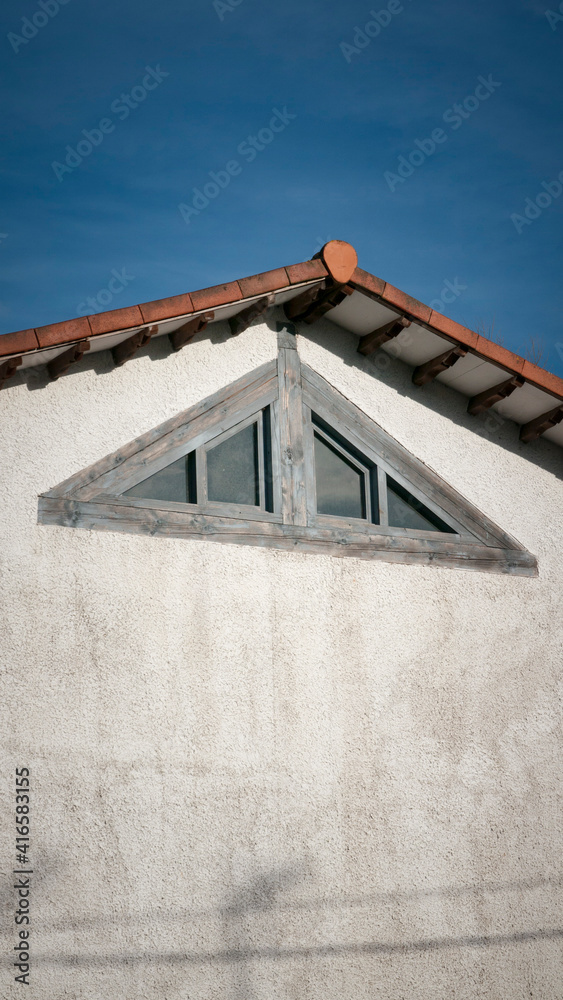 Ventanas Triangulares