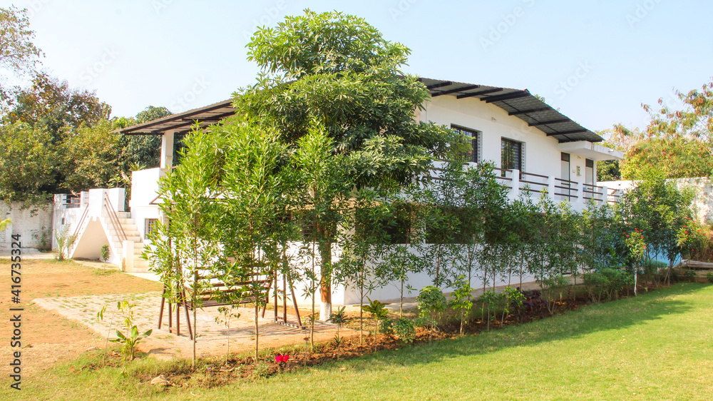 house, architecture, garden, home, building, villa, tree, sky, old ...