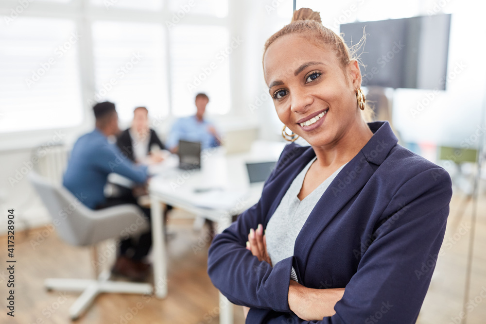 Business Frau als Trainee oder junge Chefin Stock Photo | Adobe Stock