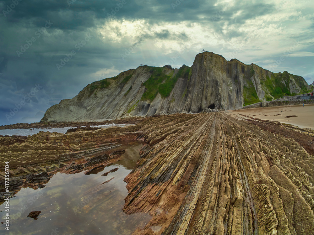 Layers of flysch, flysch cliffs, Basque Coast UNESCO Global Geopark ...