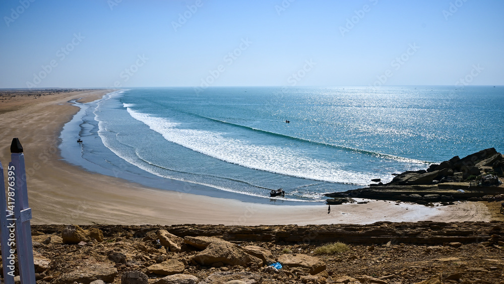 Kund Malir Beach in the Morning HD Wallpaper , located in Hingol ...