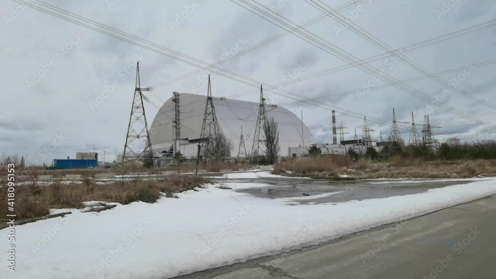 Chernobyl Nuclear power plant. Chernobyl new safe confinement ...