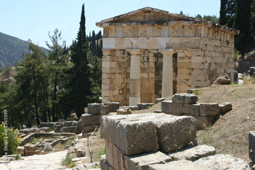 Foto de Delphi Greece Ruins on the Delphi Landscape on the Mount ...