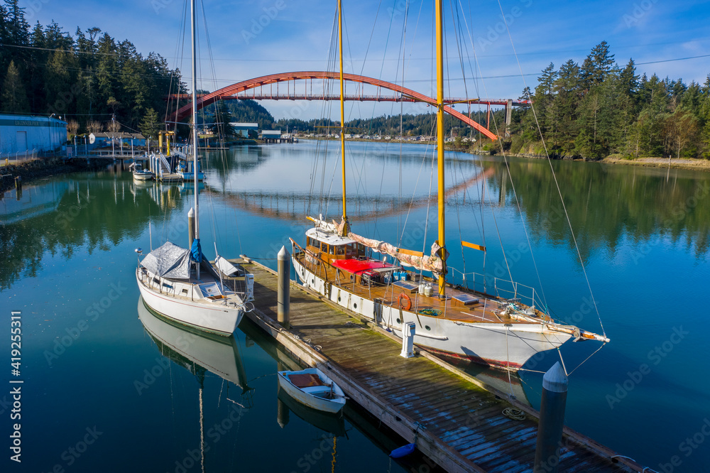 Rainbow Bridge in the Town of La Conner, Washington. Rainbow Bridge ...