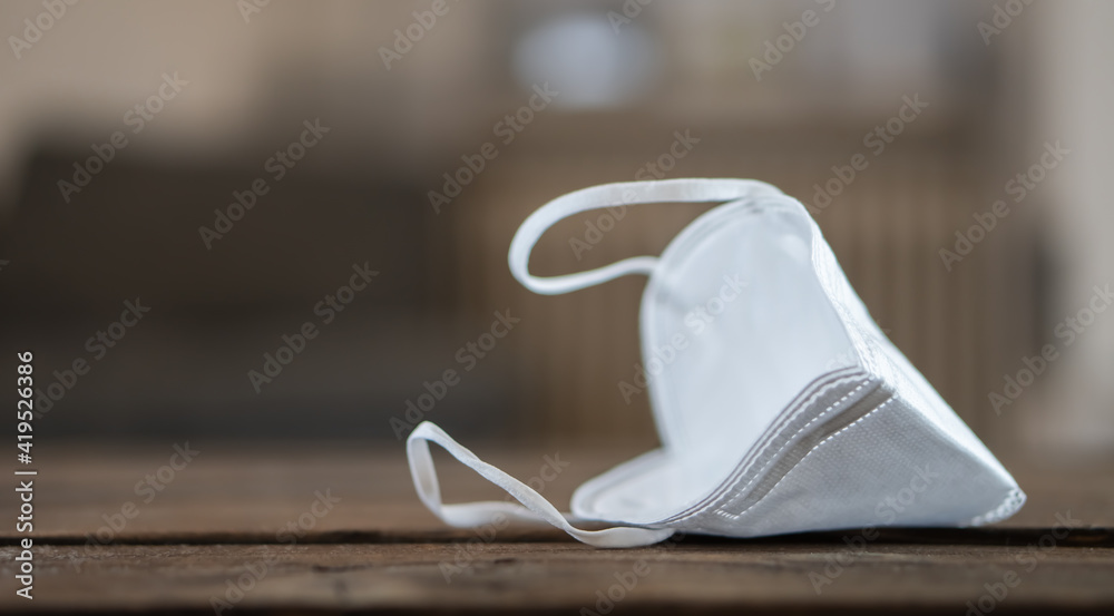 FFP2 Maske Stock Photo | Adobe Stock