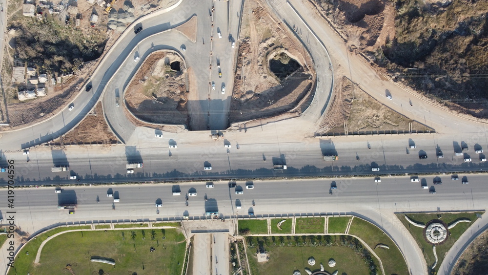 Foto de Gulbarg Town Roundabout - Islamabad Highway - Expressway ...