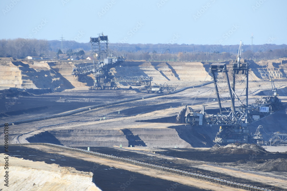Braunkohletagebau Garzweiler mit Schaufelradbagger, Deutschland Stock ...