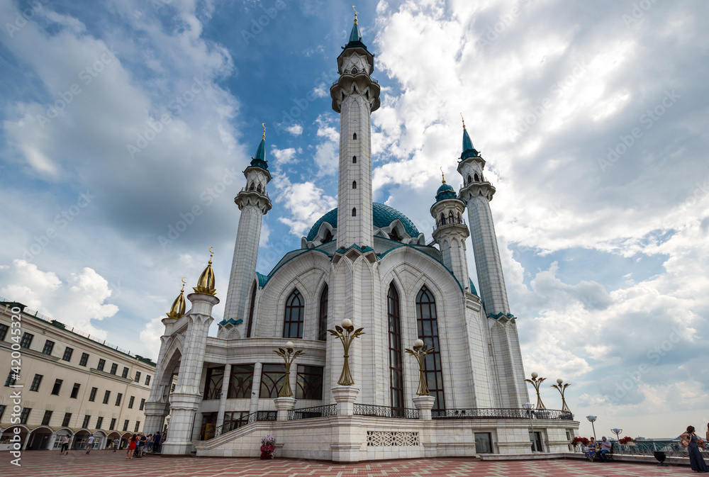 The Kul Sharif Mosque -- one of the largest mosques in Russia Stock ...