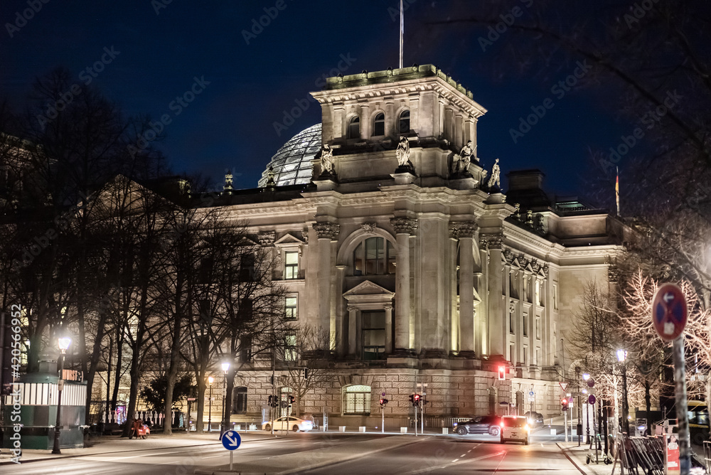 Reichstag building in Berlin - most famous - Main government building ...