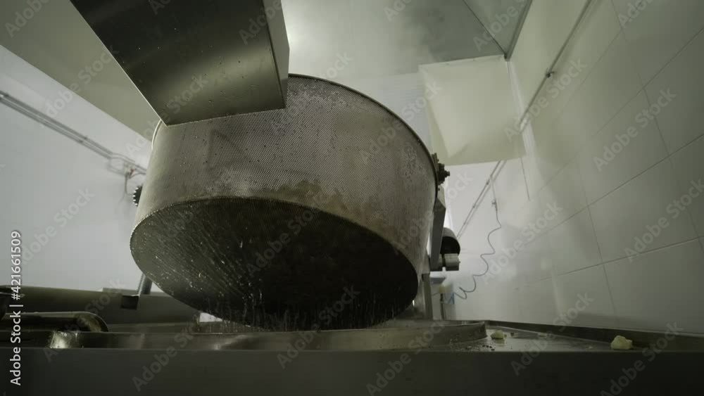 Vídeo do Stock: Production of potato chips and snacks. Industrial deep ...