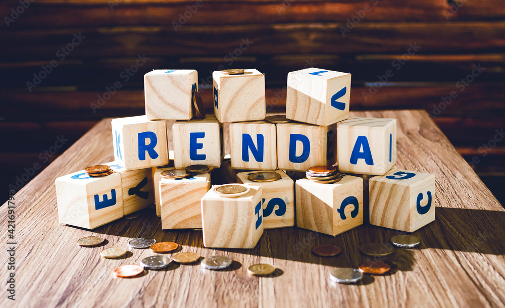 Renda, economia brasileira. Dinheiro, Brasil, Rendimentos. Foto para ...