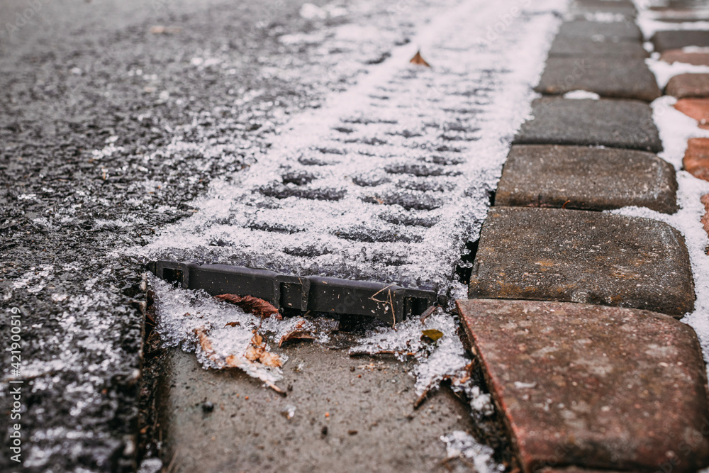 exterior linear drainage, Linear Channel Drains, drainage under snow ...