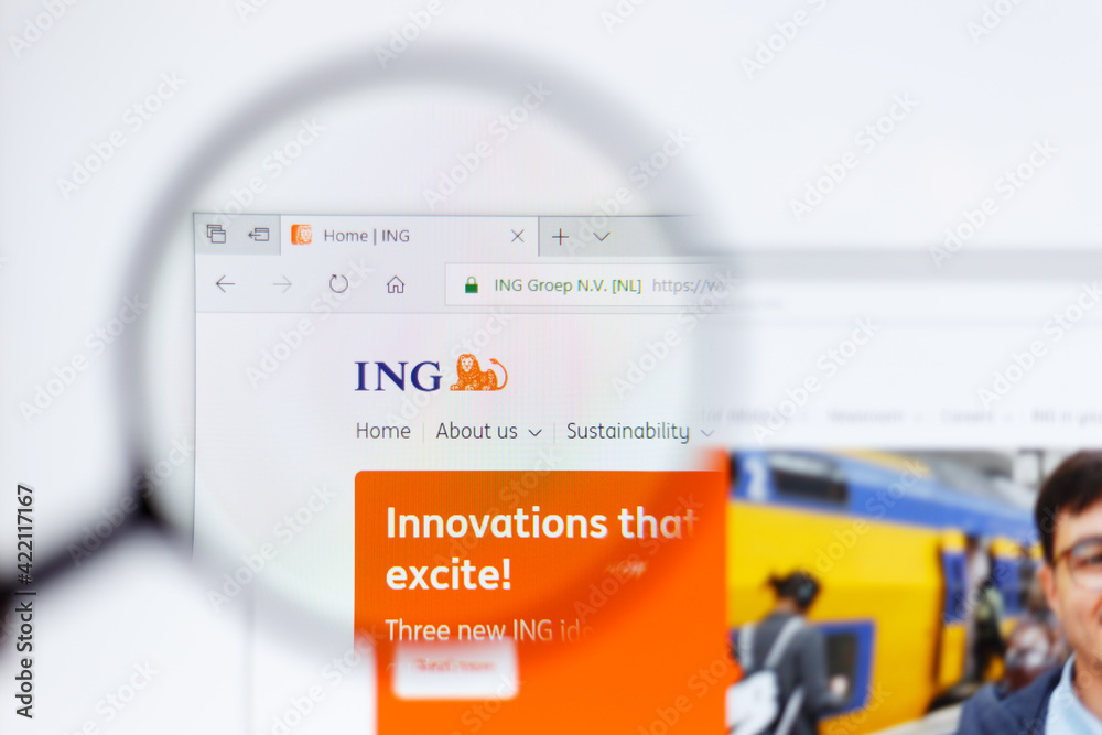 Foto de Moscow / Russia - 04.08.2019: ING Groep logo on the official ...