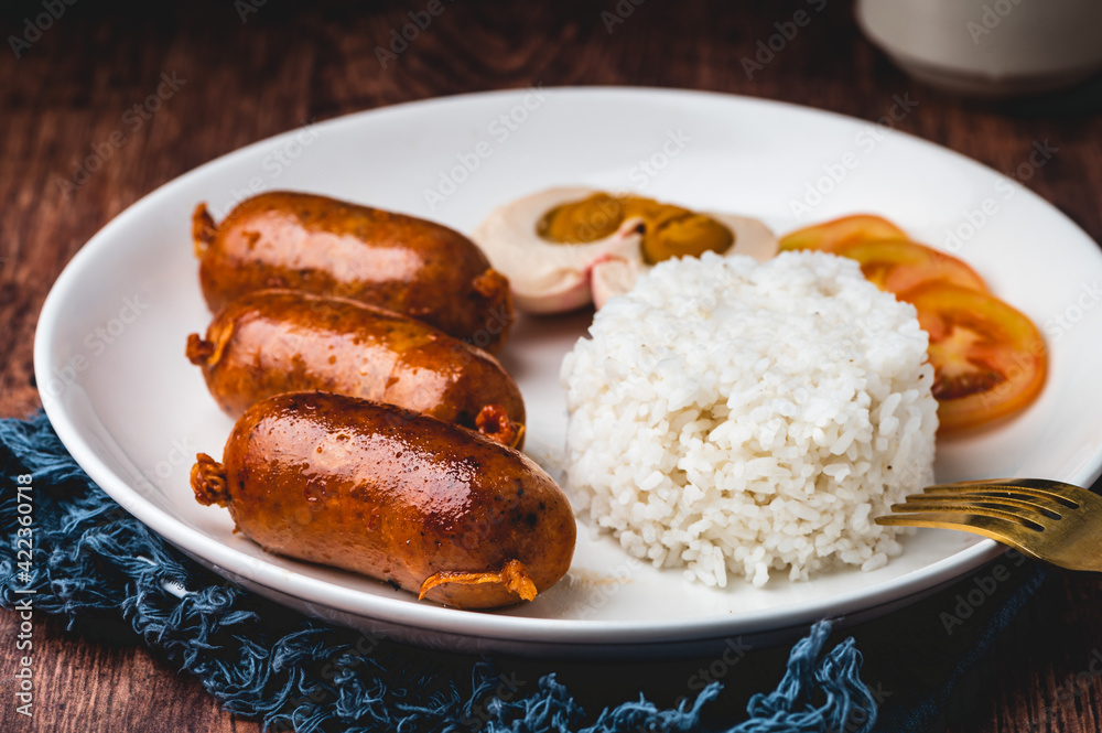 Foto de Pinoy Breakfast Meal- Longganisa with Salted Egg and Steamed ...