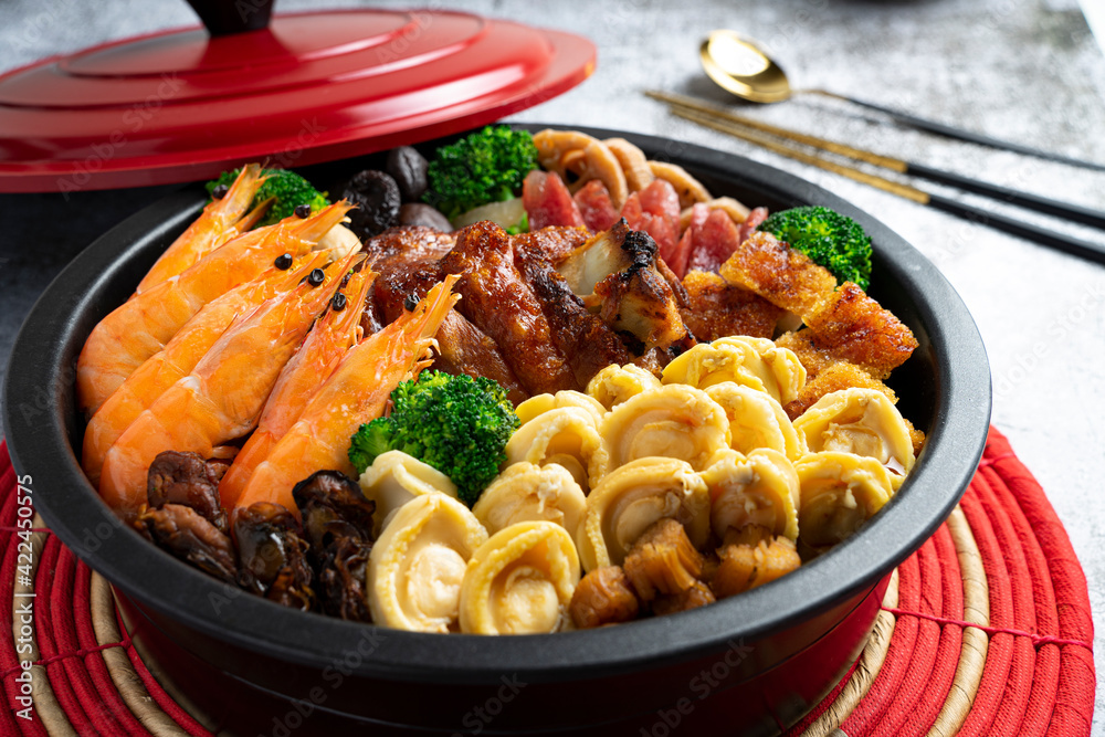 Poon Choi - a communal dish of foods served in layers whose name means ...