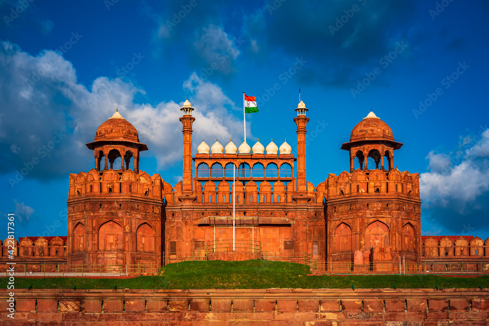 Foto de Red Fort is a historic fort UNESCO world Heritage Site at Delhi ...